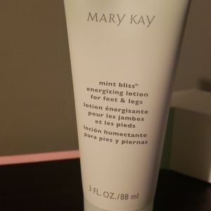 Mary Kay | Skincare | Mint Bliss Energizing Lotion For Feet And Legs ...